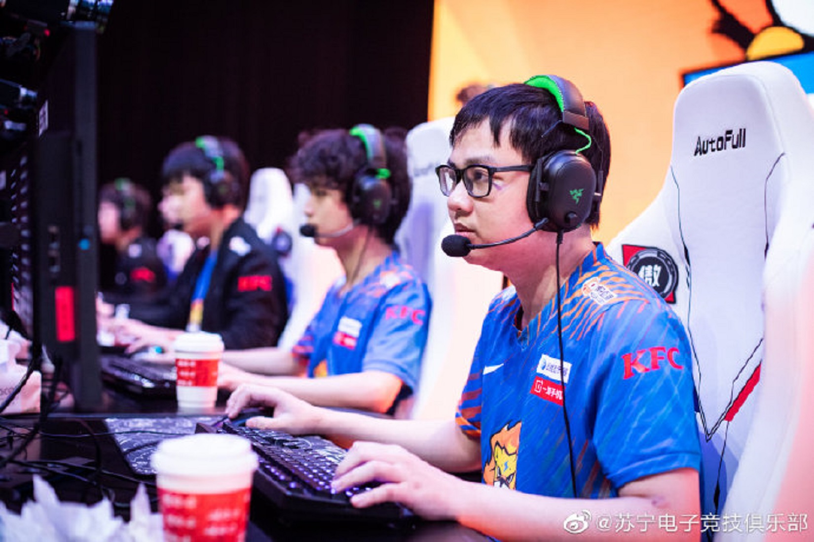 LPL Mùa Hè 2021: SofM được 'thả về rừng', Suning lội ngược dòng thành công trước RNG | ONE ...