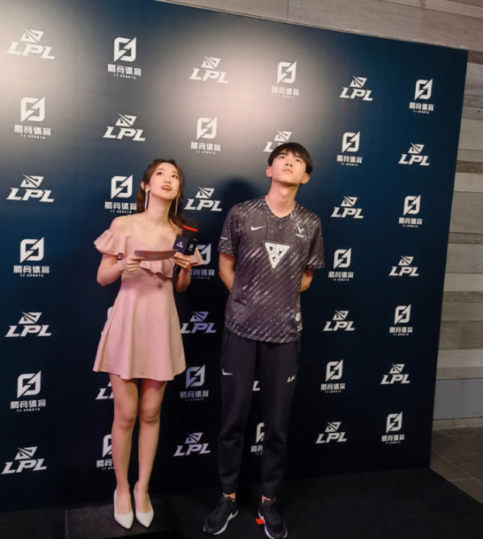 Sự kỹ tính của MC Wendy tạo nên thành công cho LPL English: 'Đến chiếc giày cao gót cũng phải ...