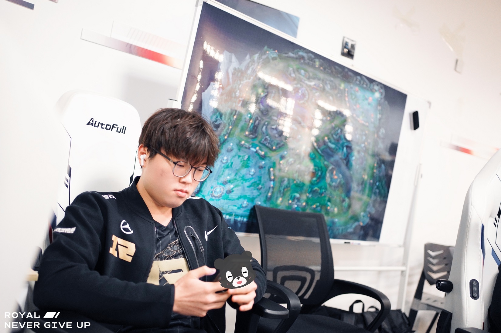 LPL Mùa Xuân 2022: Binh đoàn hoàng gia RNG 'quật ngã' bầy Kỳ Lân Tô ...