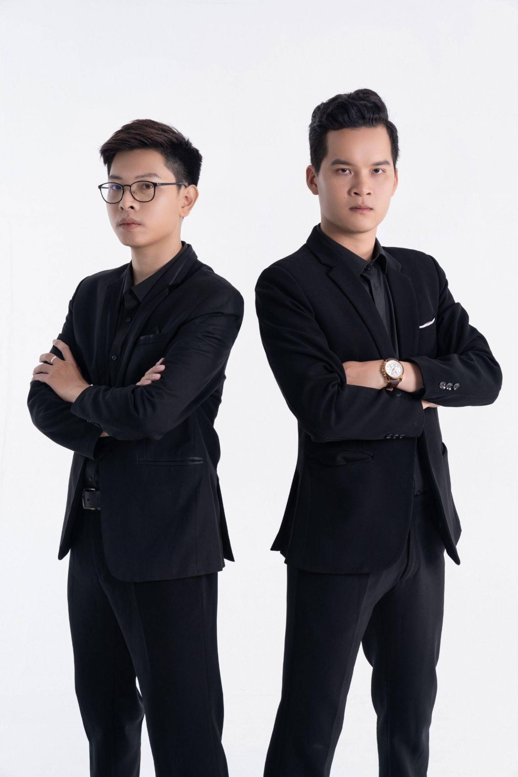 Bộ Bim bất ngờ xuất hiện bảnh bao bên cạnh Boman, hé lộ dự án sắp tới ...