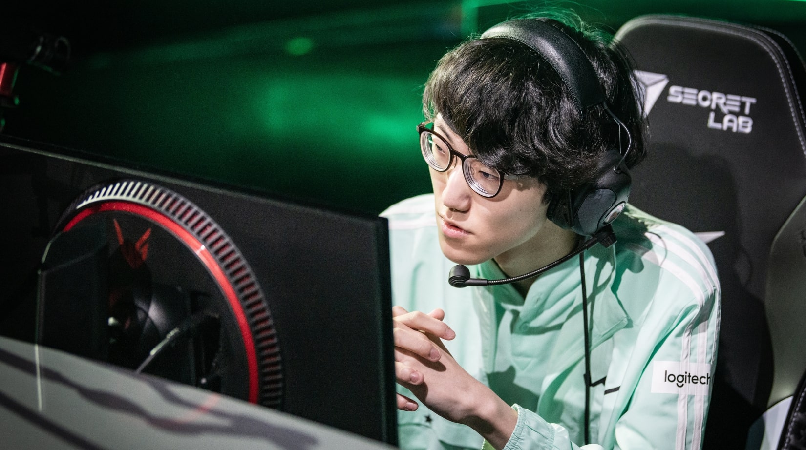 Nuguri: 'T1 Zeus là mẫu người chơi Đường Trên lý tưởng mà tôi muốn hướng tới' | ONE Esports Vietnam