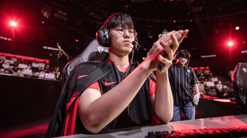 LCK: T1 Oner bất ngờ gặp lỗi game với 3 Trừng Phạt liên tiếp, chính chủ ...