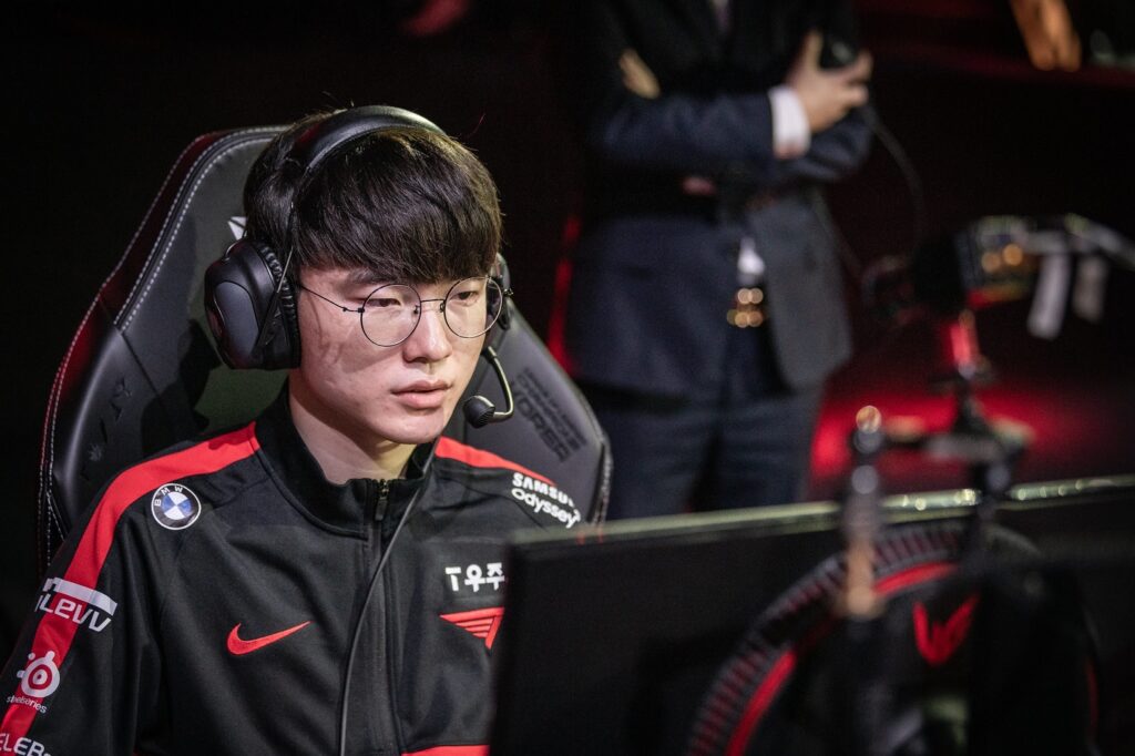 Streamer NintendudeX gây tranh cãi về Faker: Phải chăng Quỷ vương không ...