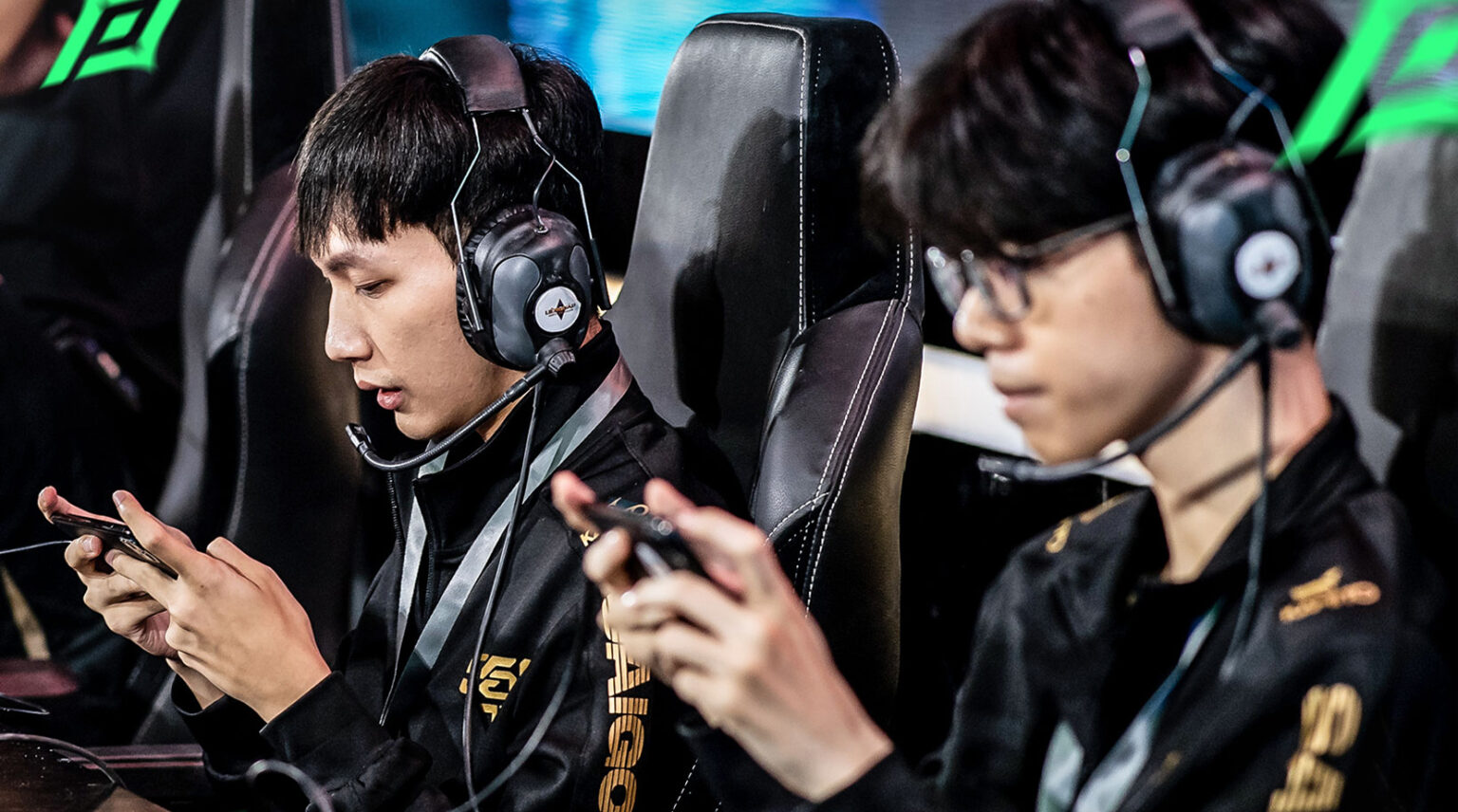 Saigon Phantom lật kèo ngoạn mục, chính thức lên ngôi vô địch ĐTDV Mùa ...