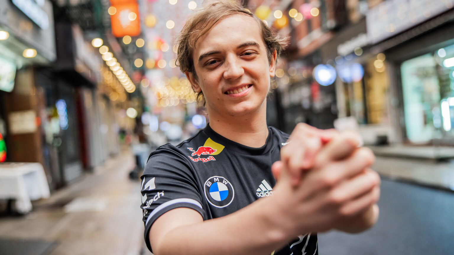 Độc quyền: G2 caPs và những phút 'trải lòng' về màn trình diễn của team tại CKTG 2022 | ONE ...