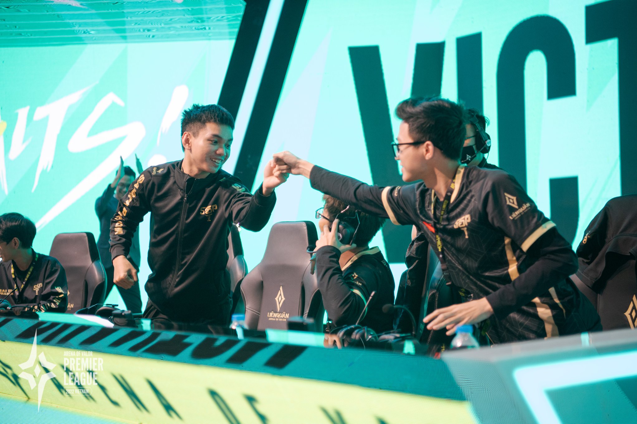 APL: Saigon Phantom chính thức tiến vào chung kết sau 7 ván đấu cân não ...