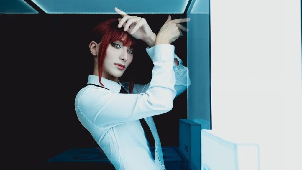 Cosplay: Knite sẽ 'thao túng tâm lý' của bạn trong dáng hình của Makima | ONE Esports Vietnam