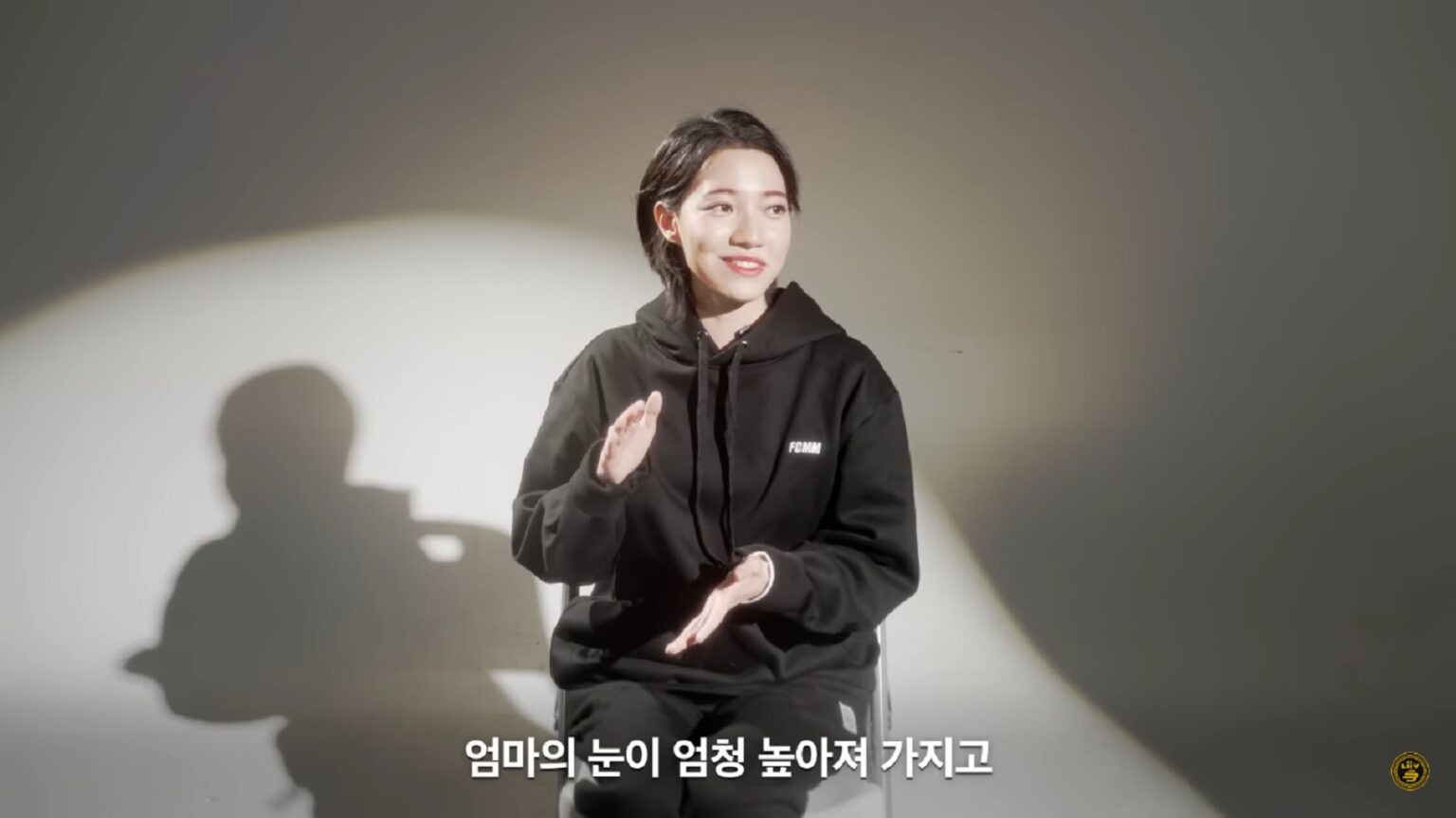 Xuất hiện nữ tuyển thủ đầu tiên tại LCK CL, cộng đồng đặt câu hỏi về ...