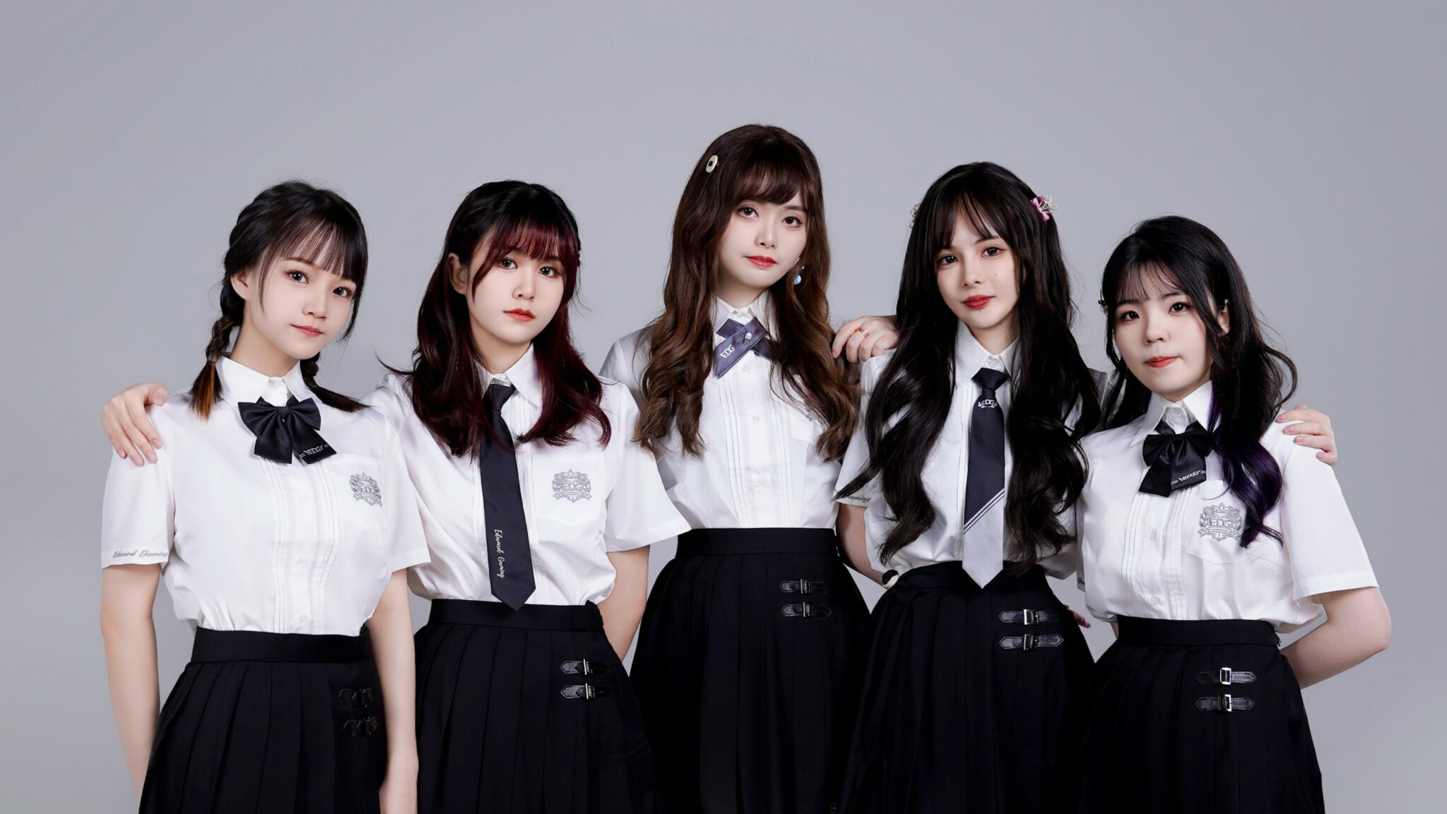 EDG thành lập đội tuyển Valorant nữ xinh đẹp, lượng "fan 20 năm" bỗng ...