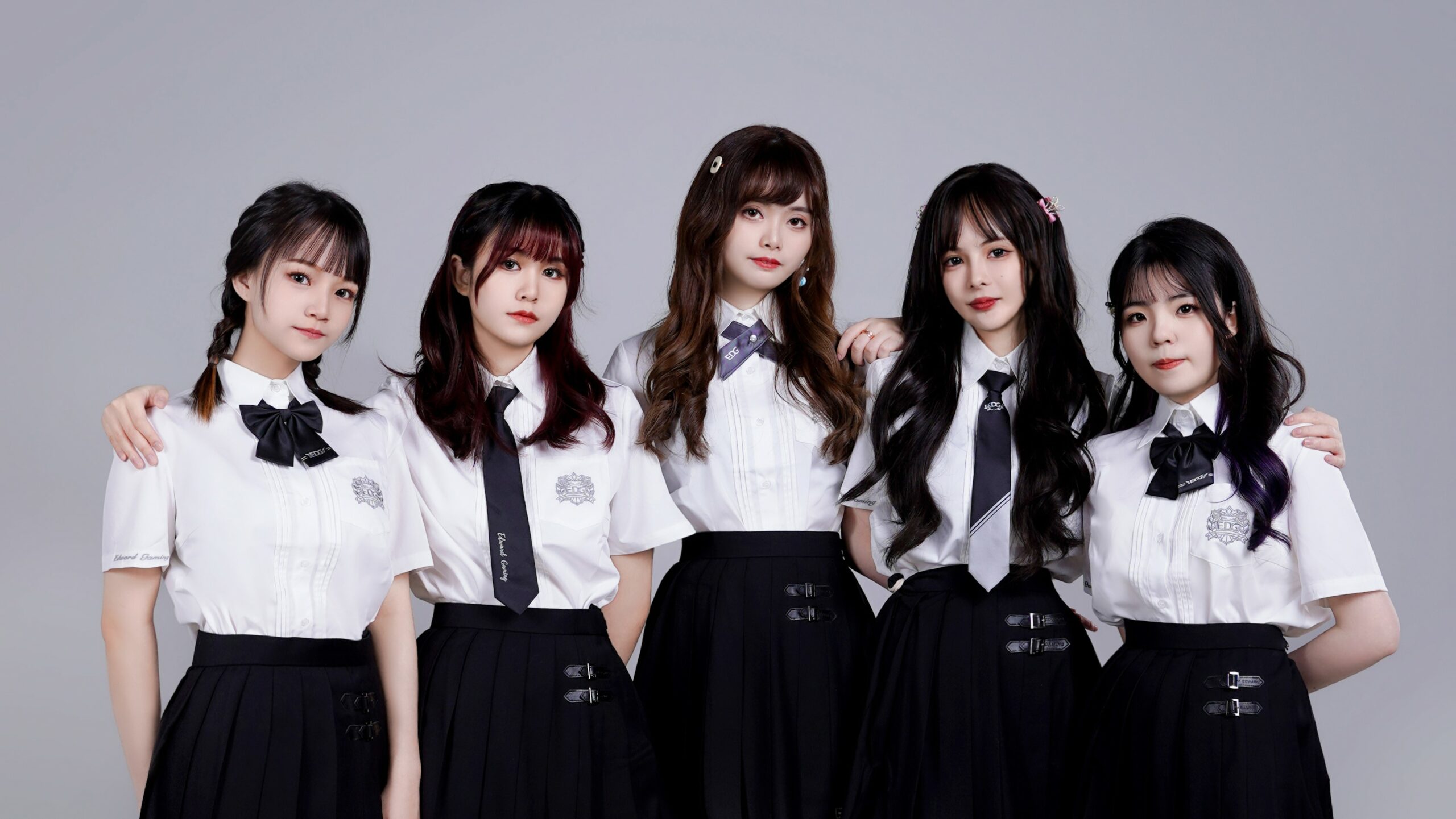 EDG thành lập đội tuyển Valorant nữ xinh đẹp, lượng "fan 20 năm" bỗng ...