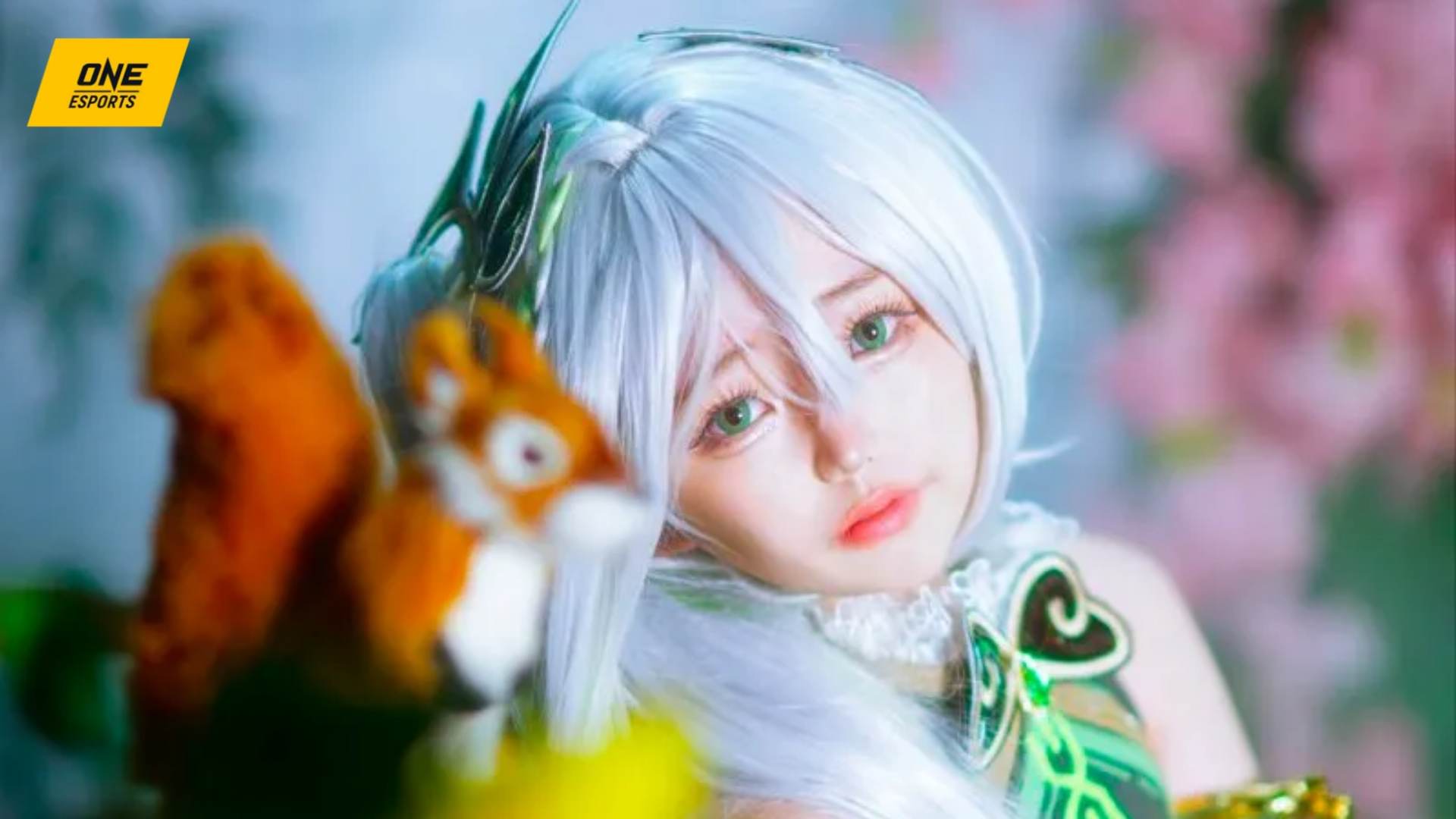Genshin Impact Cosplay: Chiêm ngưỡng Thảo Thần Nahida cực thơ mộng cùng ...