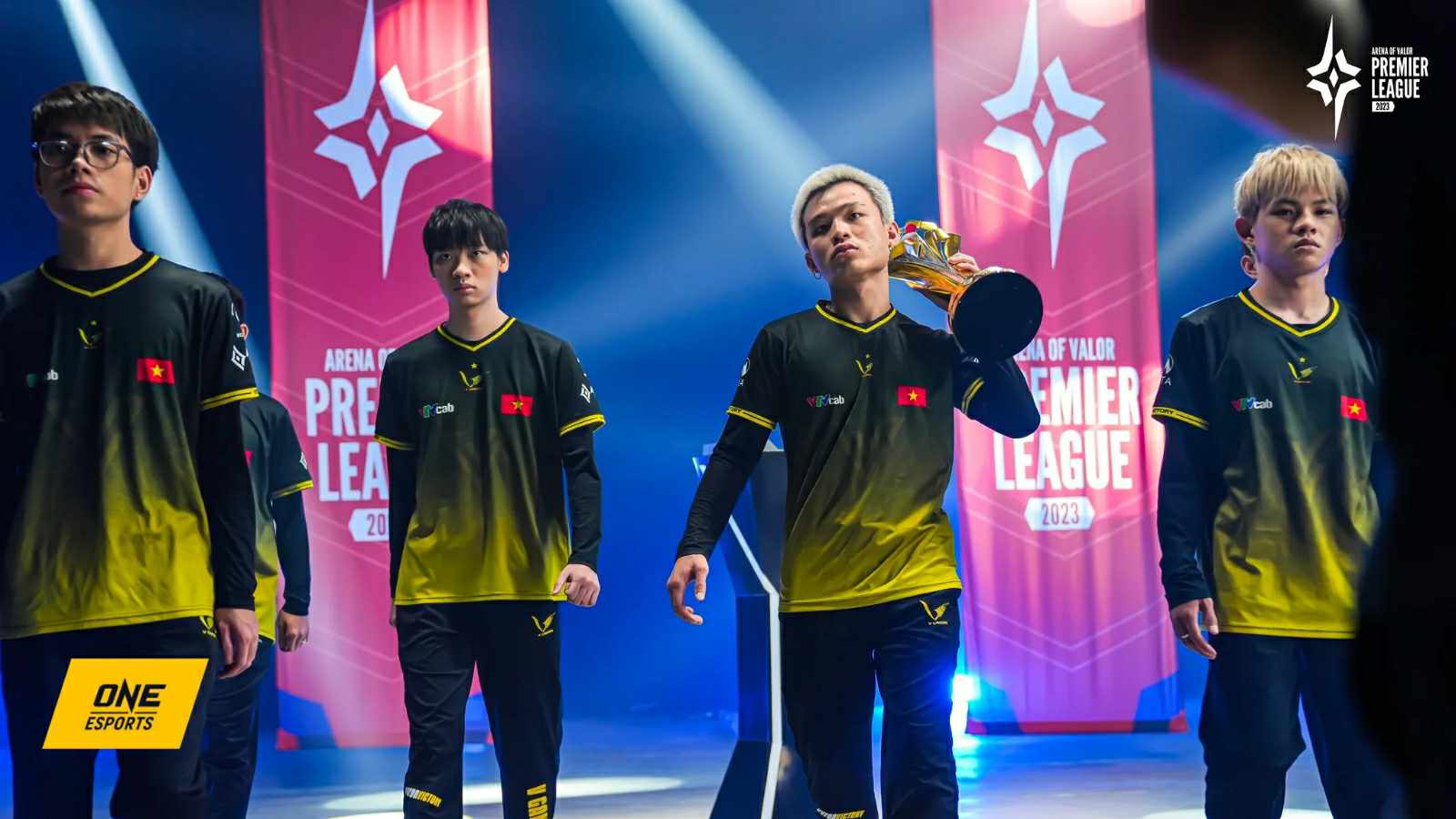 APL 2023: Saigon Phantom và V Gaming đụng độ những nhà vua của RPL và ...