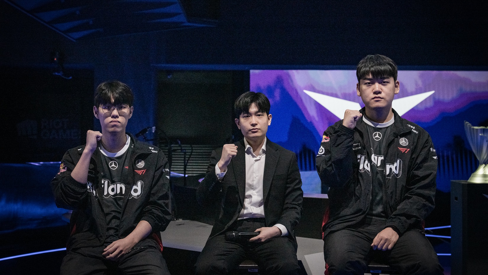 LCK Mùa Hè 2023 - Media Day Chung kết: T1 tự tin đánh bại cả KT lẫn Gen.G để 'băng băng về đích ...