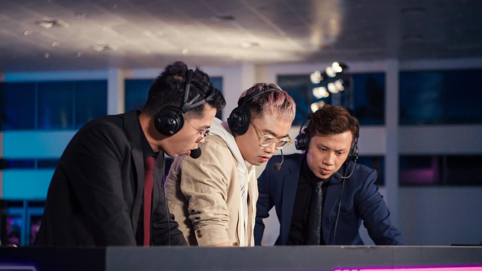 Caster Hoàng Luân và hành trình trở thành 'người truyền lửa' của ...