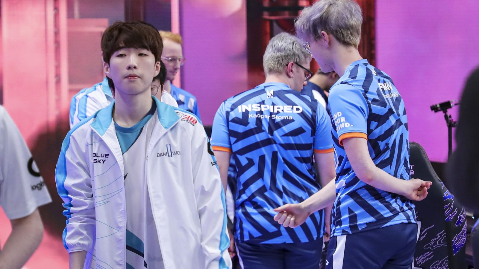 Ghost: 'Nếu muốn trở thành tuyển thủ chuyên nghiệp, phải có quyết tâm ...