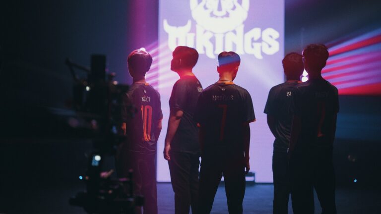 Cập nhật bảng xếp hạng VCS Mùa Xuân 2024 mới nhất | ONE Esports Vietnam