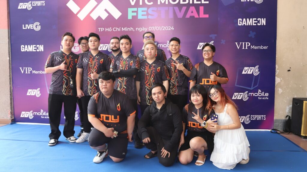 VTC Mobile và sự kiện thu hút hơn 4000 game thủ - Đại tiệc tri ân ấn ...
