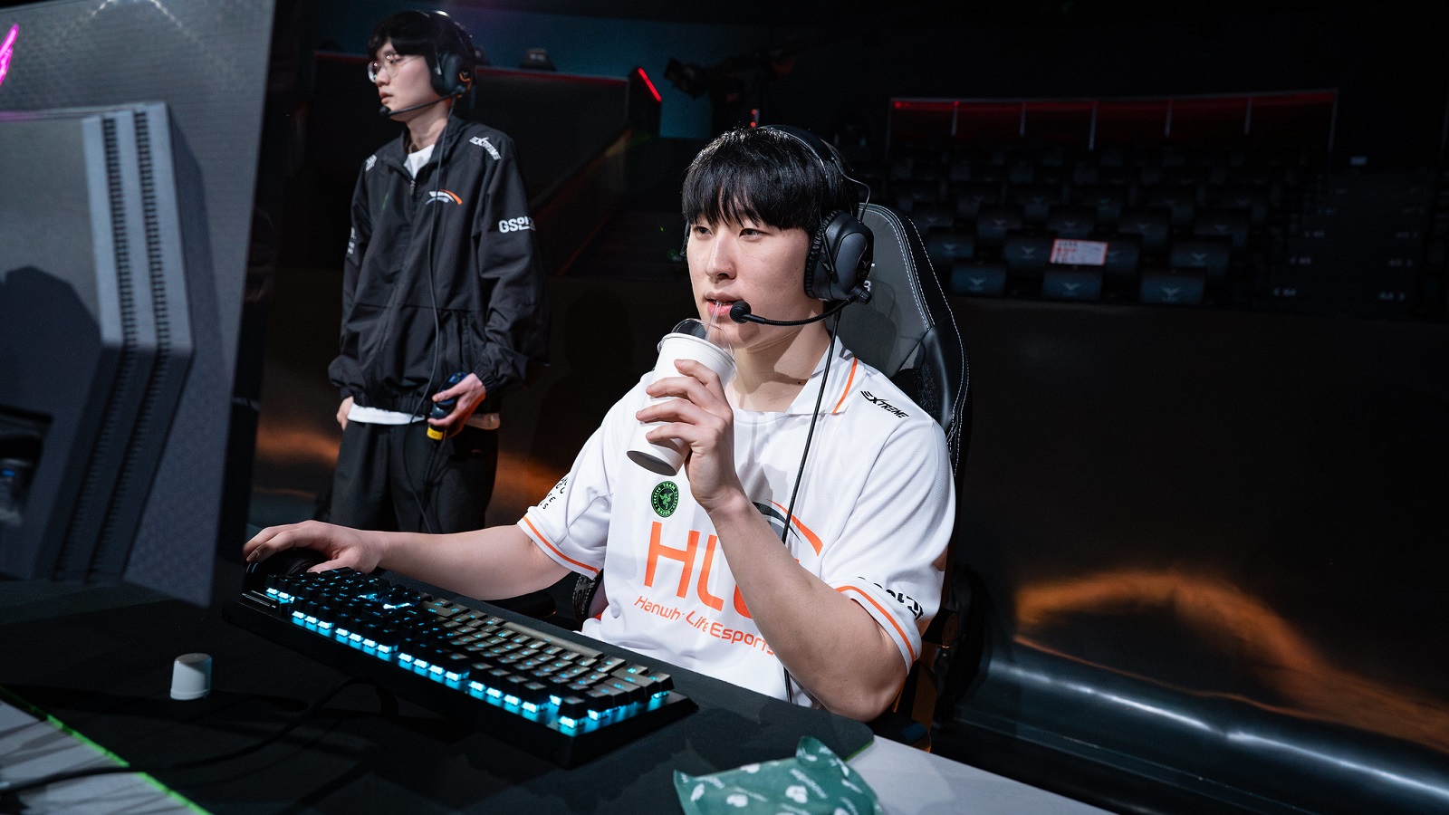 LCK Mùa Xuân 2024: Viper kế thừa 'cột sống' của Chovy tại Hanwha Life Esports? | ONE Esports Vietnam