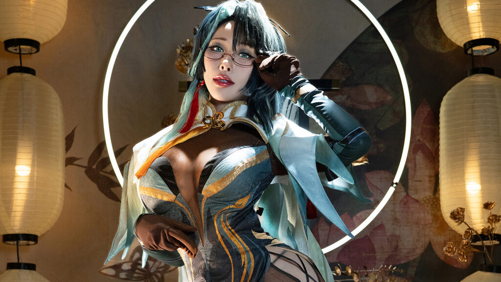 Coser nóng bỏng HaneAme cosplay tướng tủ để cổ vũ cho idol Faker, Quỷ vương có né nổi pha Hôn ...