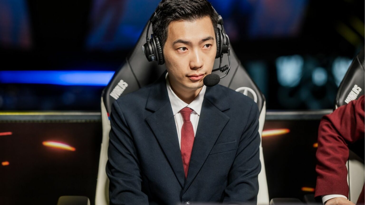 LMHT: Sau 1 năm 'trắng tay', Weibo Gaming bổ nhiệm... bình luận viên của LCK làm HLV trưởng ...