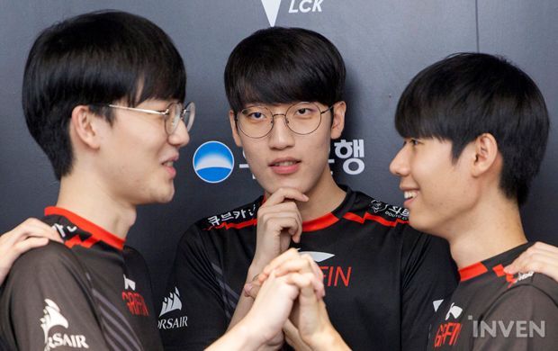 LCK: GRF Tarzan tự tin nắm chắc chiến thắng trước SKT T1 | ONE Esports Vietnam