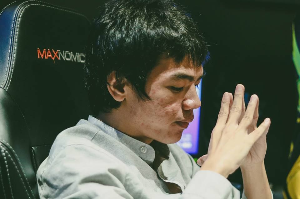 Đỉnh điểm vụ chuyển nhượng Zeros, HLV Tinikun bực tức công kích PVB ...