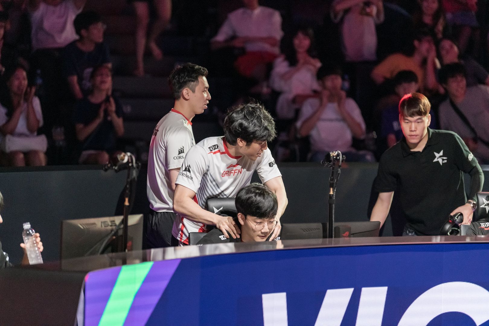 Tiết lộ lý do cvMax chia tay Griffin: Do thành tích yếu kém? | ONE Esports Vietnam