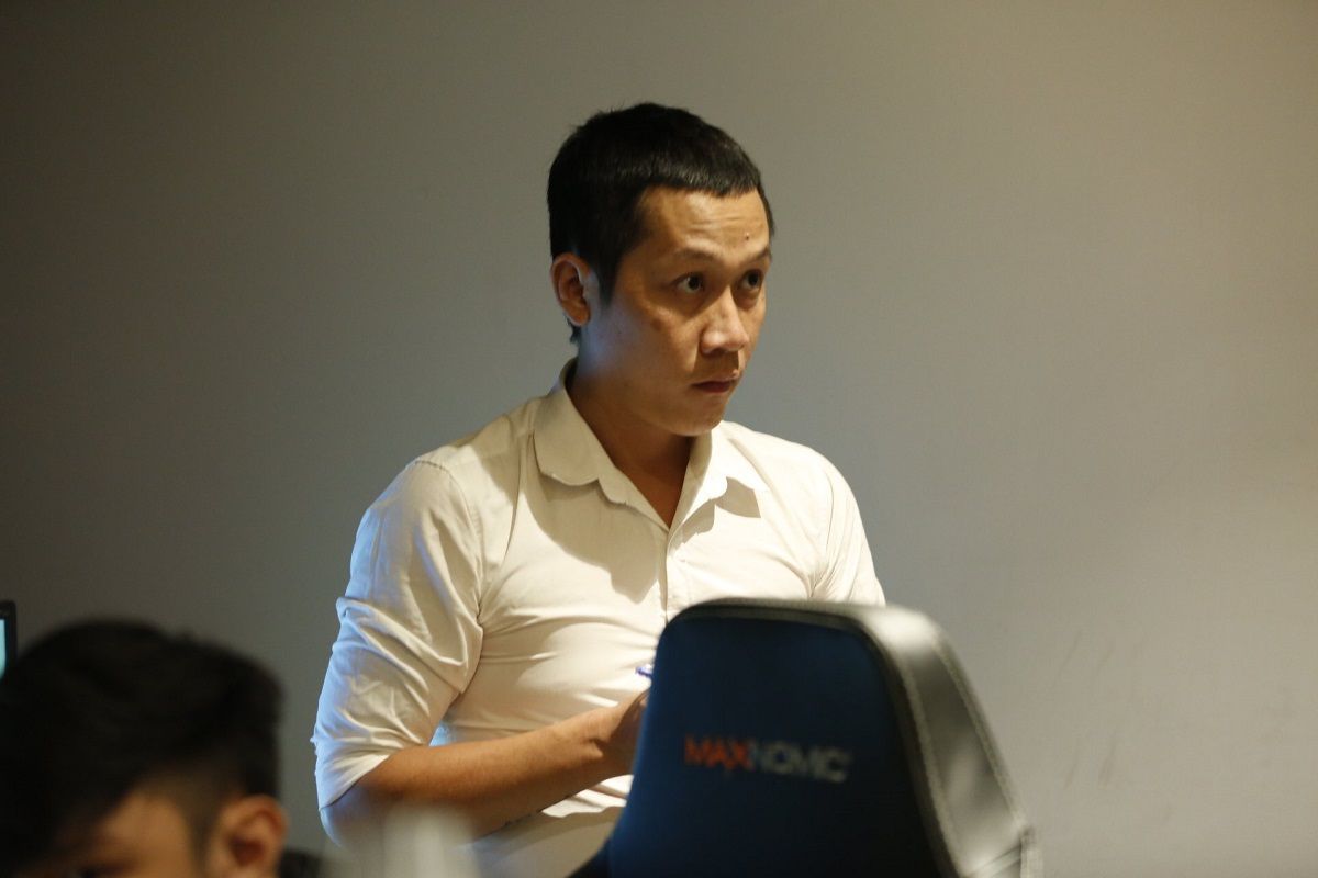 Vinh dự nhận được lời mời đến Singapore từ Riot Games, Thầy Ba thông ...