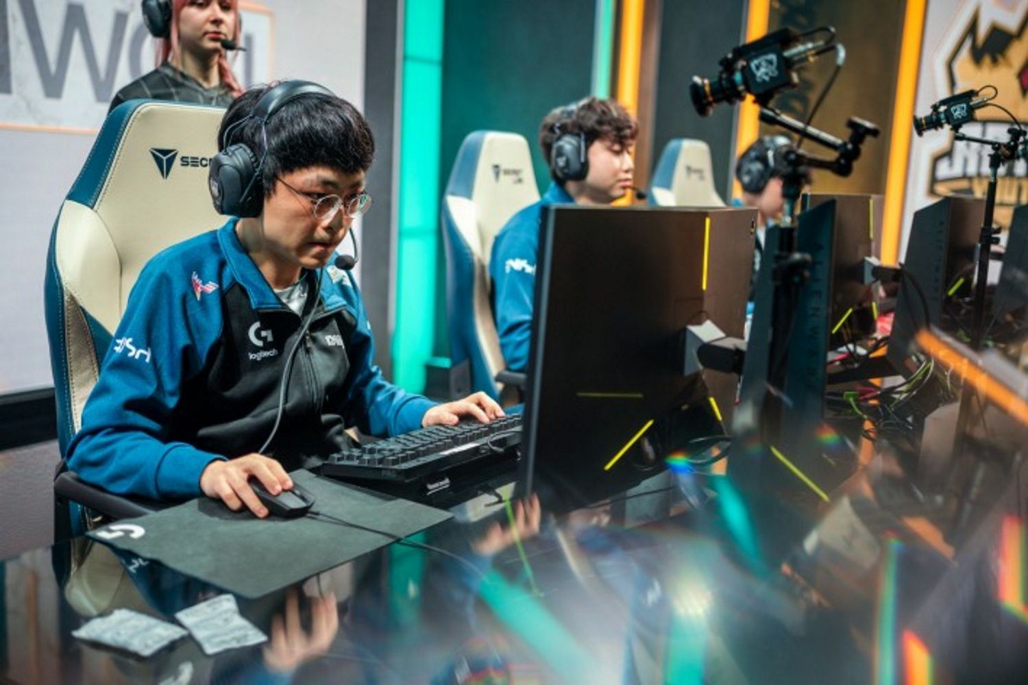 DWG Showmaker: 'Tôi nghĩ những màn trình diễn của chúng tôi chưa đủ ...