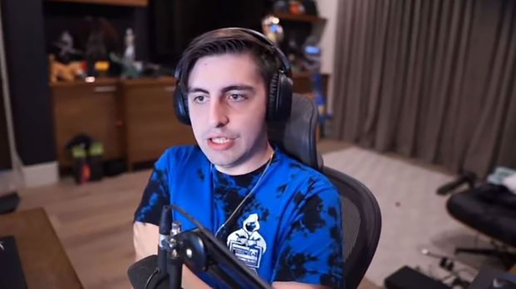 Sau Ninja, Shroud trở thành streamer thứ 2 cán mốc 1 triệu lượt đăng ký ...