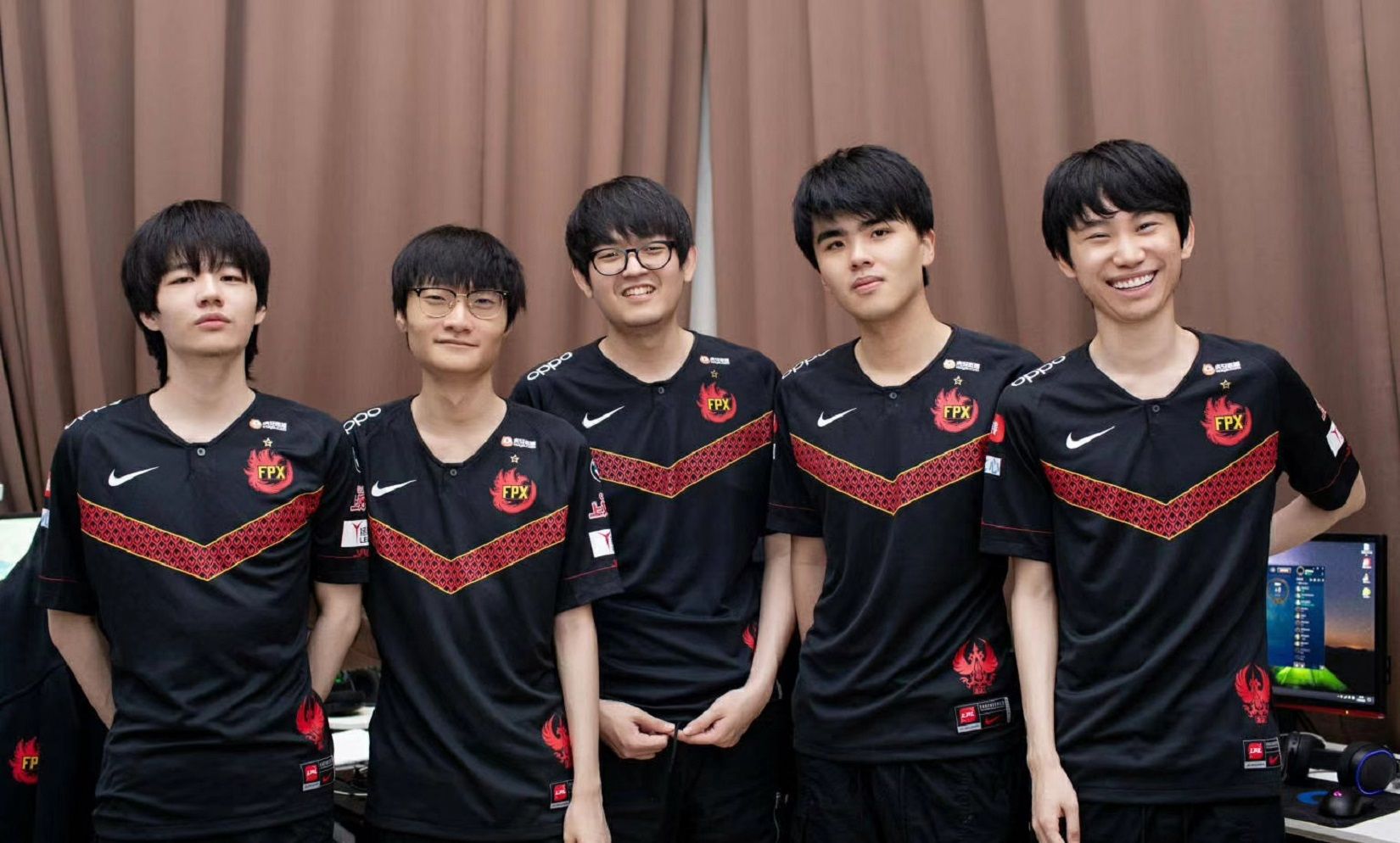 LPL mùa Xuân 2020 - Playoffs: Đánh bại EDG với tỷ số 3-1, FPX tiến ...