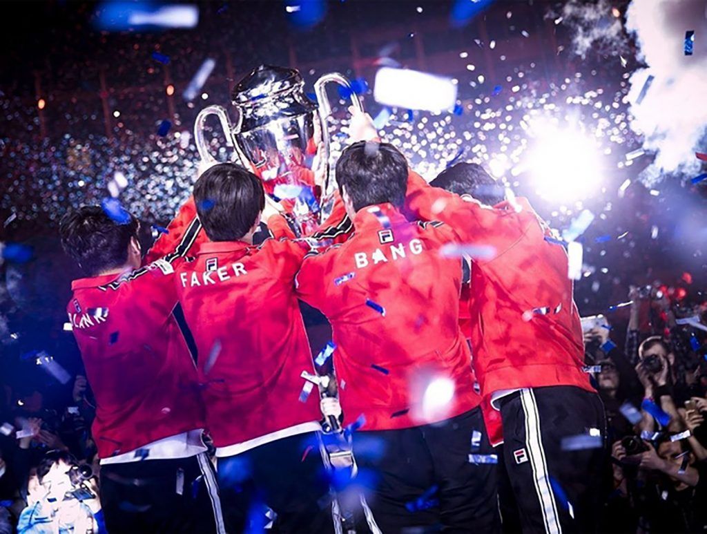 LMHT: 5 tuyển thủ nổi bật nhất từng cùng Faker nâng cúp vô địch LCK | ONE Esports Vietnam