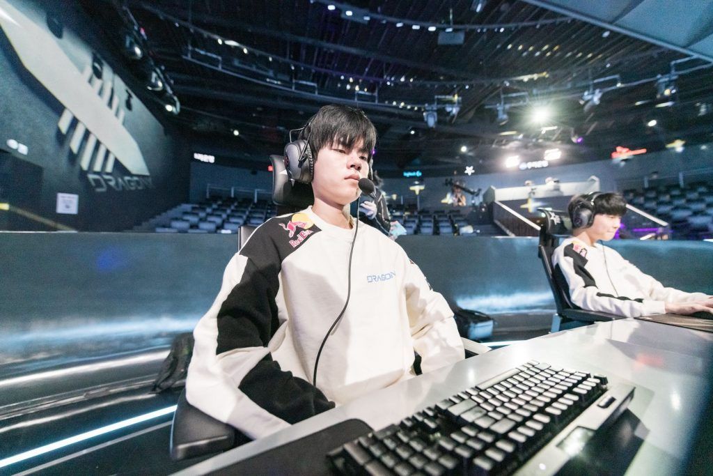LCK Mùa Hè 2020 - T1 vs DRX: Deft và nỗi ám ảnh mang tên Faker | ONE Esports Vietnam