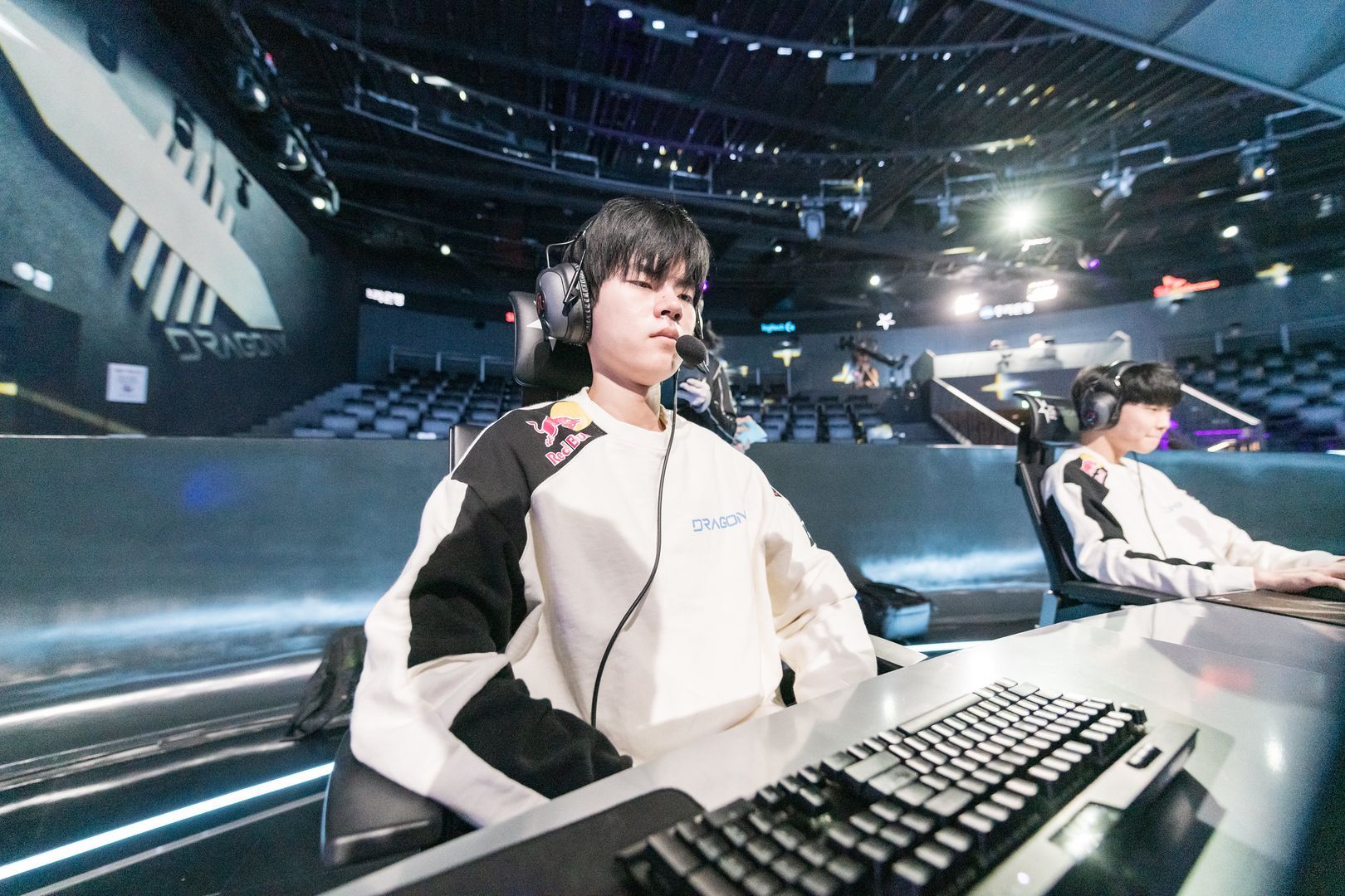 LCK Mùa Hè 2020 - T1 vs DRX: Deft và nỗi ám ảnh mang tên Faker | ONE Esports Vietnam