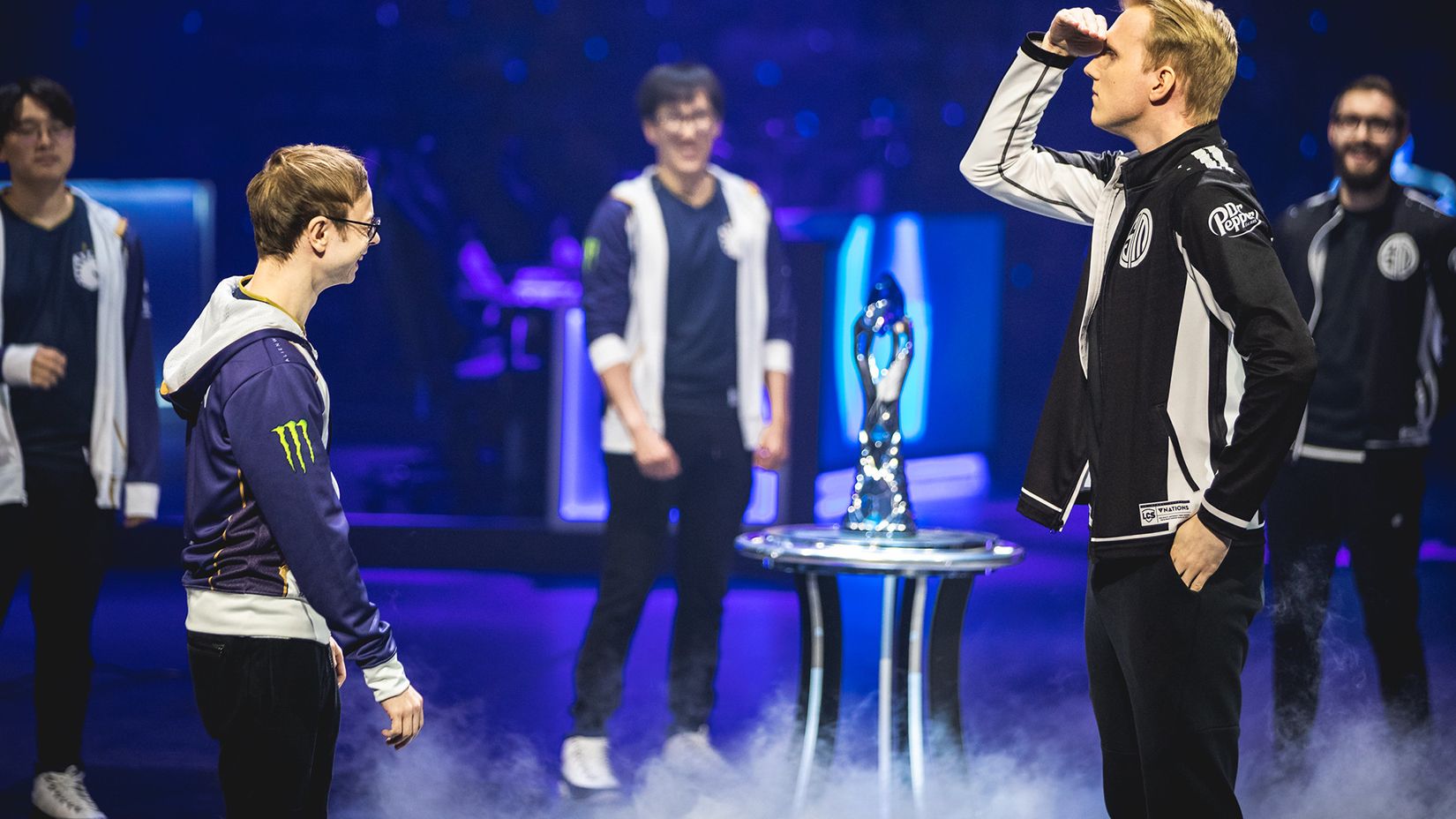 LMHT: Zven khẳng định TSM từ chối đấu tập với C9, Doublelift lên tiếng đính chính | ONE Esports ...