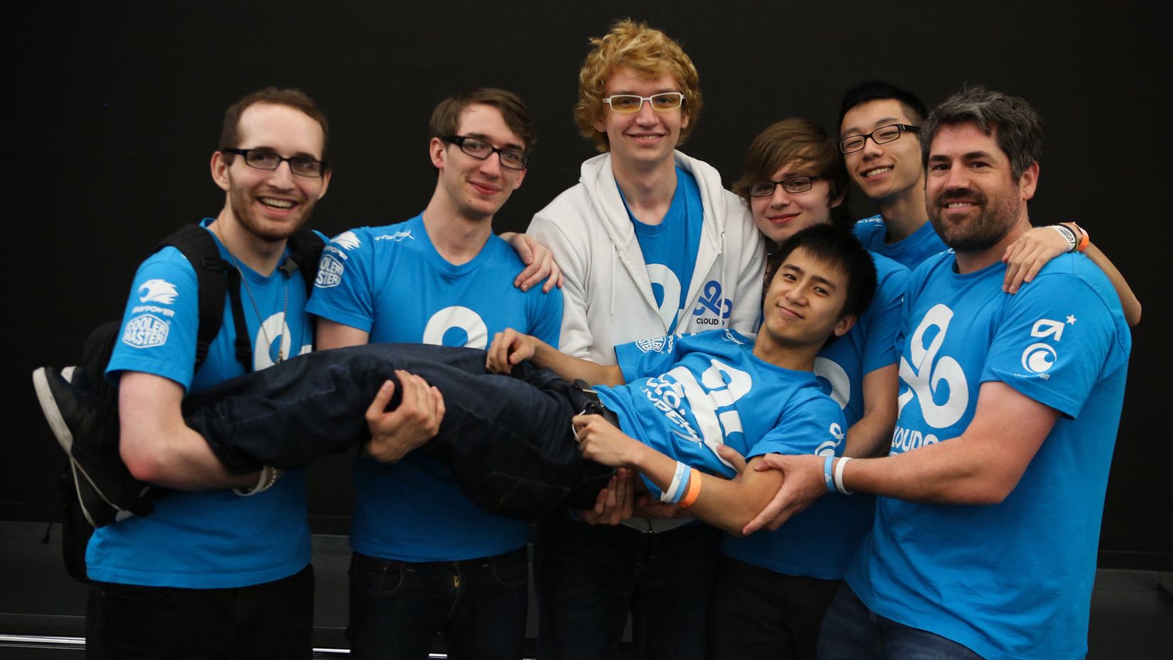 LMHT: Hai, Sneaky cùng đội hình Cloud9 huyền thoại chuẩn bị tái hợp để đối đầu với TSM | ONE ...