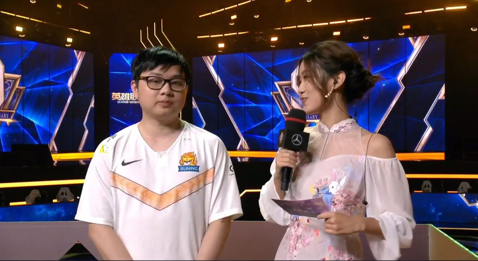 LMHT: MC LPL phấn khích vì trình độ ngoại ngữ 'đỉnh cao' của SofM | ONE ...