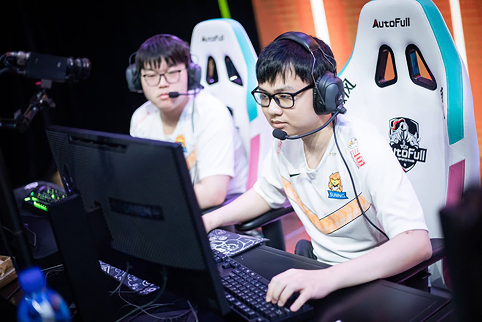 [LPL] 'Đôi bạn cùng tiến' SofM - Bin dẫn đầu danh sách lỗi điểm danh ...