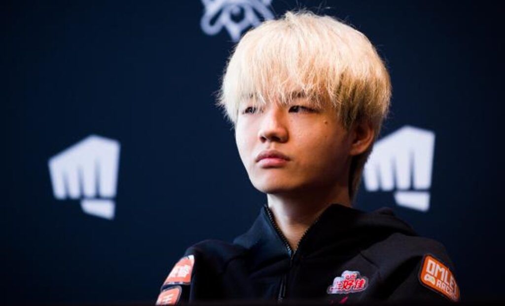 [LPL] FPX đón tin dữ, hỗ trợ Crisp bất ngờ dính chấn thương | ONE Esports Vietnam