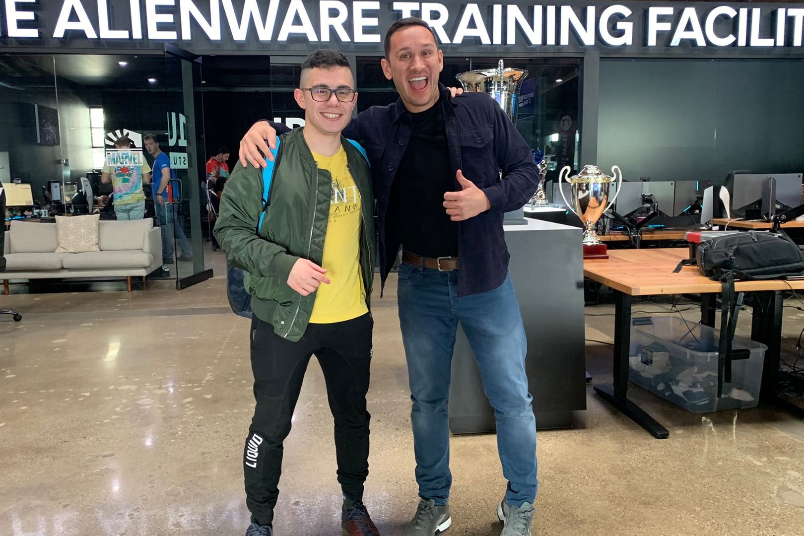 [LMHT] Team Liquid chính thức giải phóng hợp đồng với streamer TF Blade ...