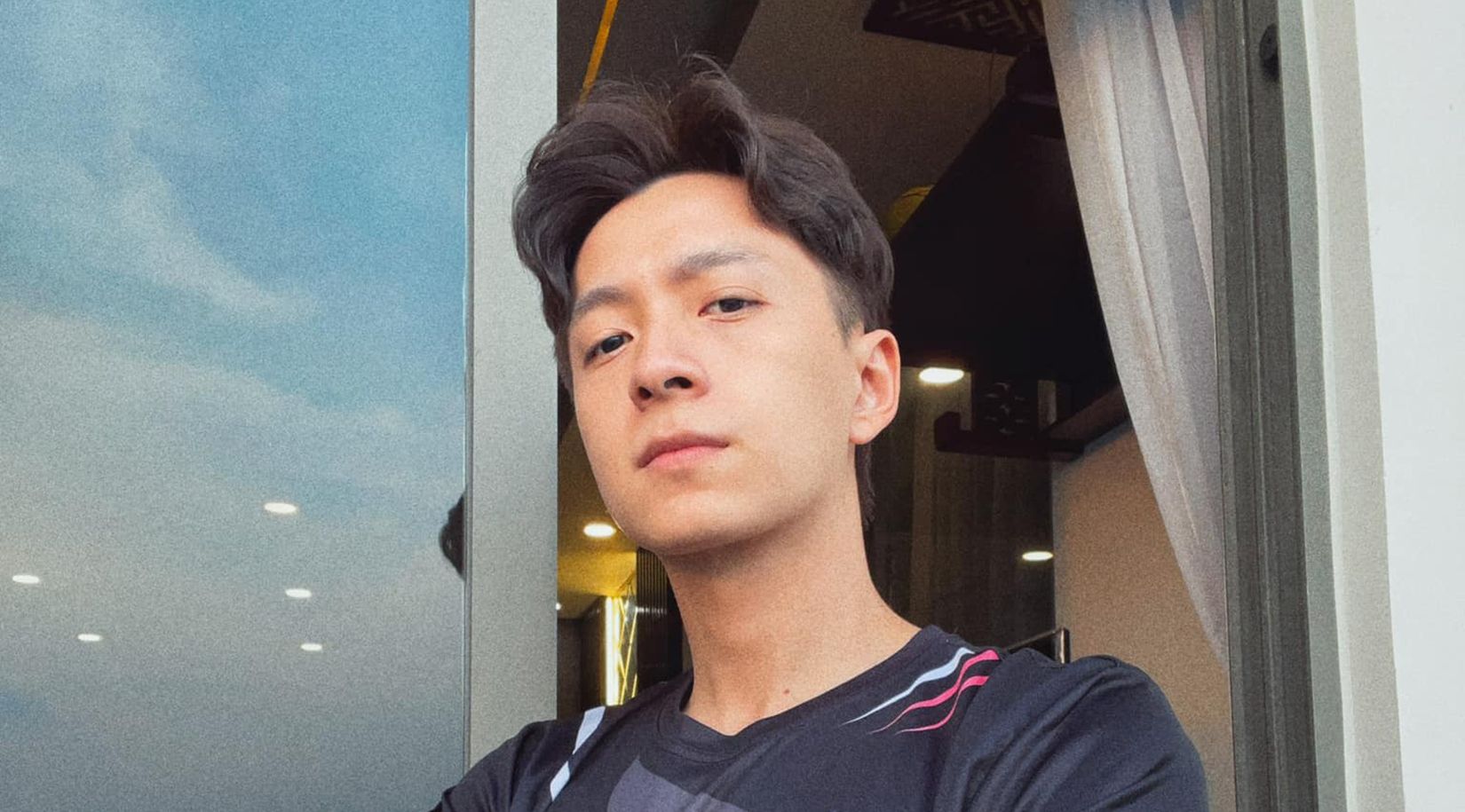 Ca sĩ Ngô Kiến Huy chính thức khoác lên mình màu áo SBTC | ONE Esports ...